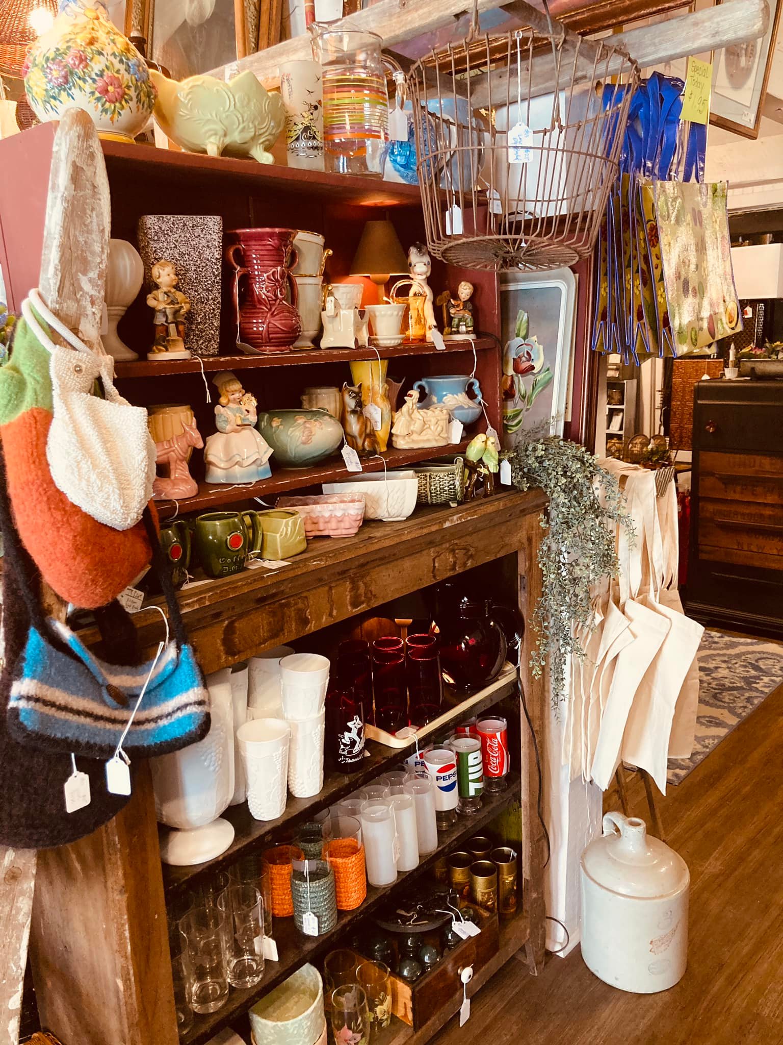 The Mercantile Antiques – One of a Kind Pieces and Vintage Treasures